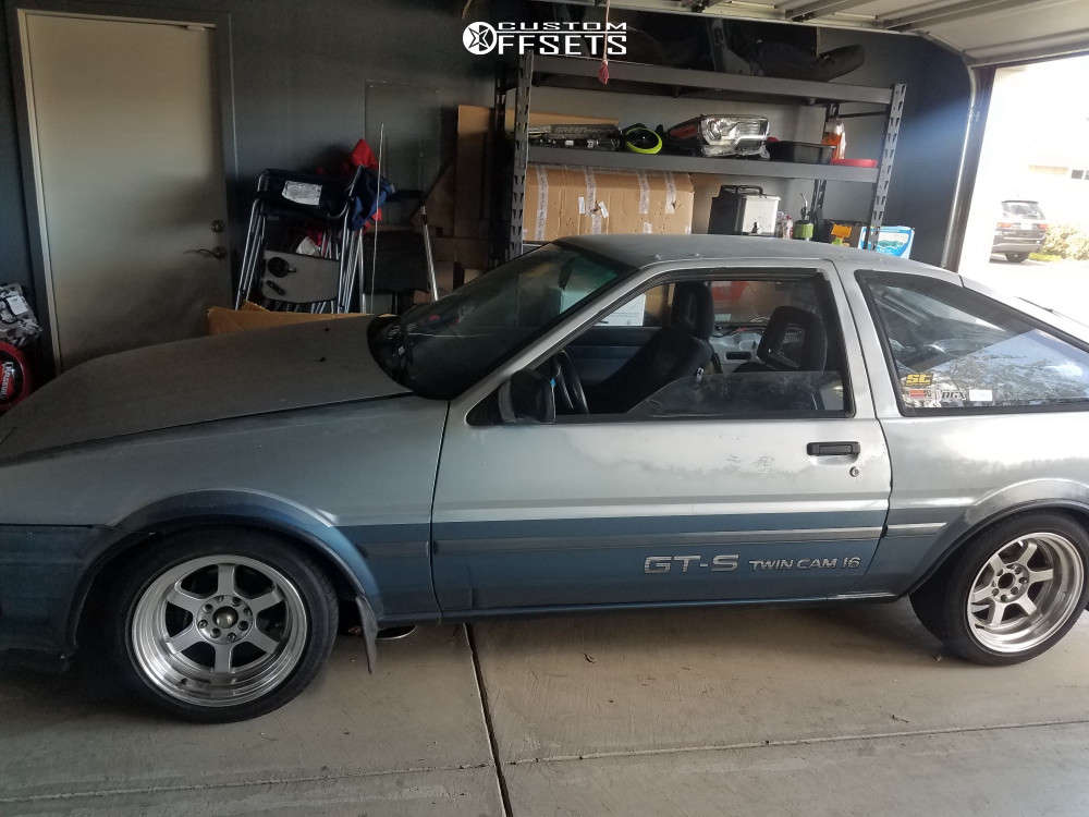 1985 Toyota Corolla with 15x8 F1R F01 and 195/50R15 Hankook Ventus V2 ...