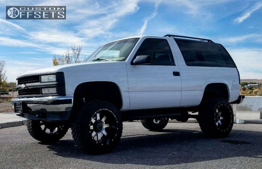 1997 Chevrolet Tahoe with 20x12 -44 Gear Off-Road 726 and 33/12.5R20 ...
