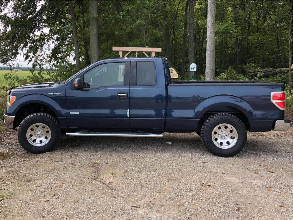 2013 Ford F-150 with 17x9 -6 Ultra 103 and 33/12.5R17 Kanati Mud Hog and Leveling Kit | Custom ...