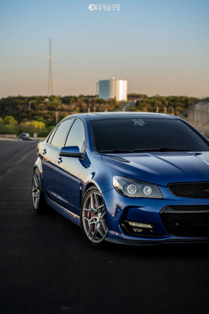 2017 Chevrolet SS with 19x8.5 33 Rohana Rfx11 and 245/40R19 Kumho Ecsta ...