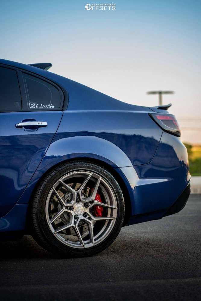 2017 Chevrolet SS with 19x8.5 33 Rohana Rfx11 and 245/40R19 Kumho Ecsta ...