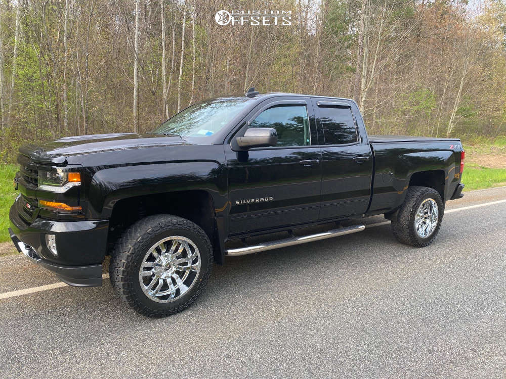 2018 Chevrolet Silverado 1500 with 20x12 -44 Fuel Sledge and 33/12.5R20 ...