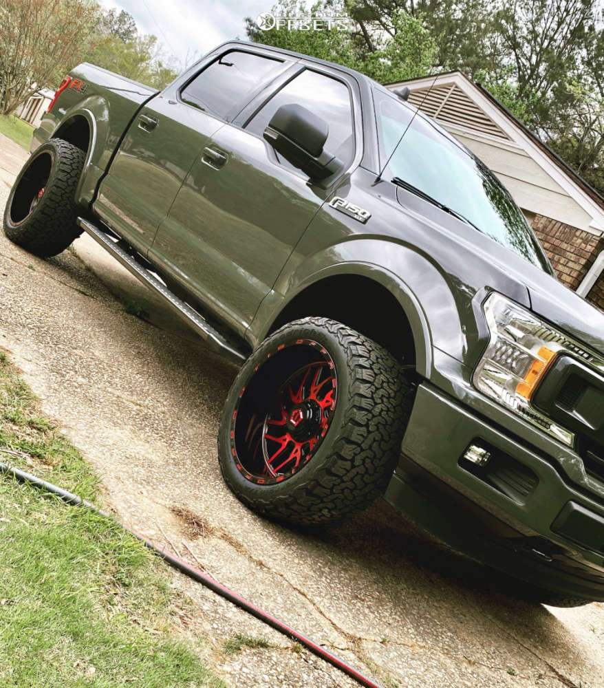 2020 Ford F-150 with 22x12 -44 TIS 544MBR and 33/12.5R22 BFGoodrich All ...