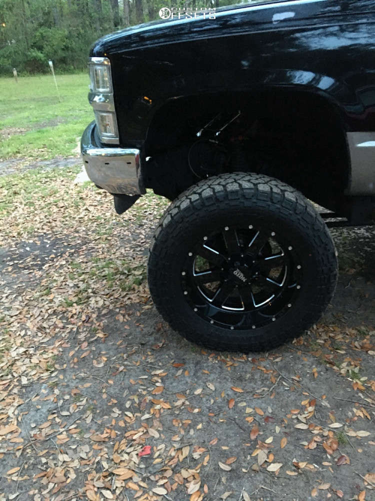 1997 Chevrolet Silverado 1500 with 20x10 0 Moto Metal Mo962 and 35/12 ...