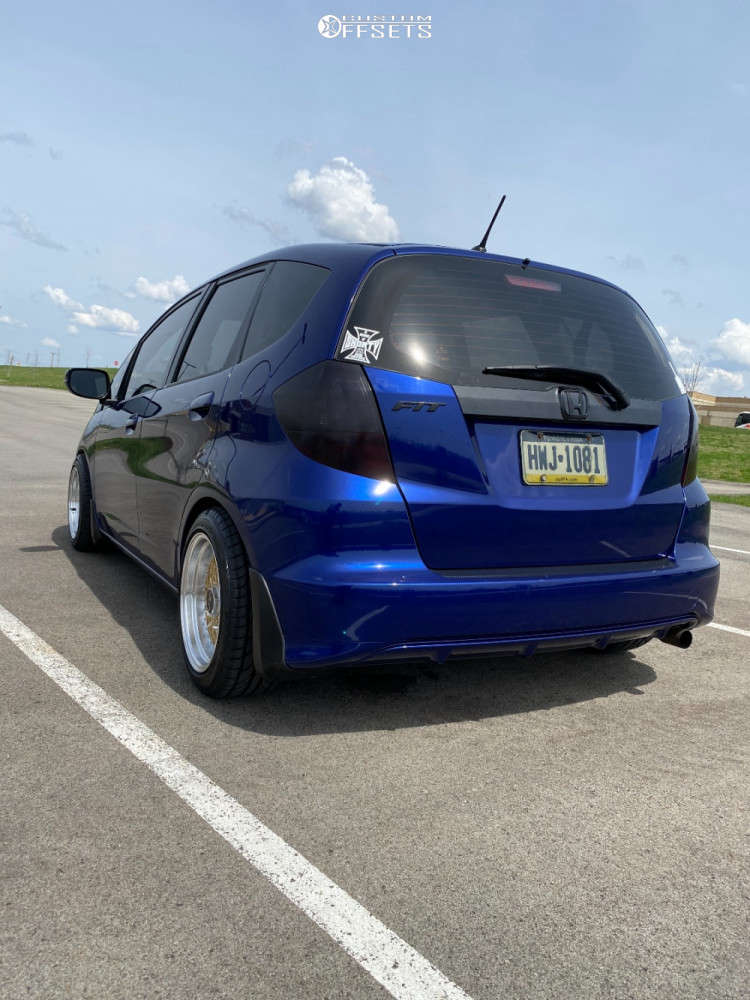 2013 Honda Fit Wheel Offset Poke Air Suspension | 1620274 | Custom Offsets