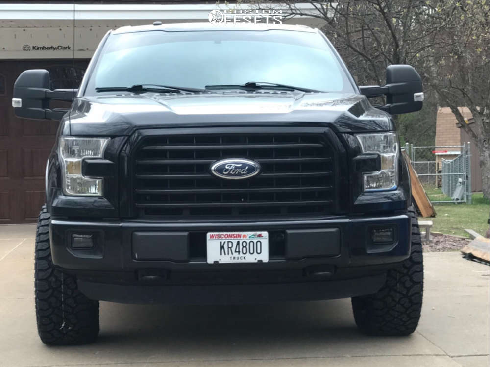 2016 Ford F-150 with 20x10 -24 Ballistic Rage and 33/12.5R20 Kenda ...