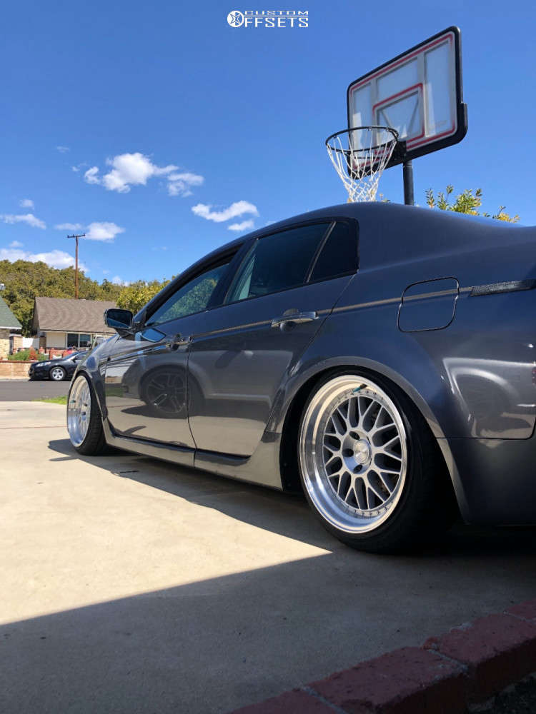 2006 Acura TL with 18x9.5 30 Aodhan Ah02 and 225/40R18 Achilles Atr ...