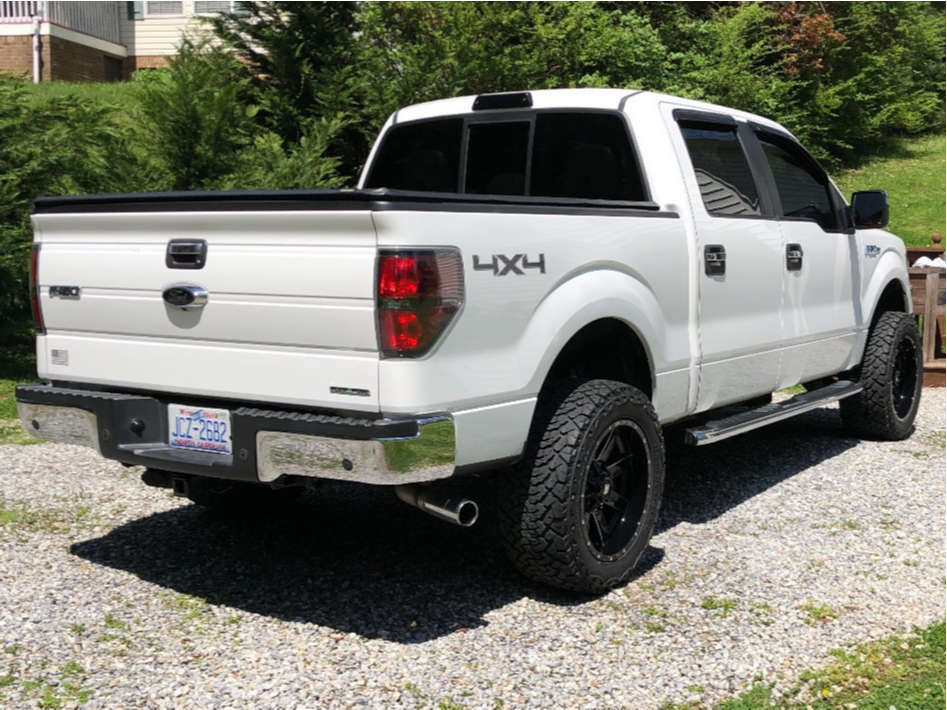 2014 Ford F-150 with 20x10 -19 Ballistic Rage 959 and 33/12.5R20 Venom ...
