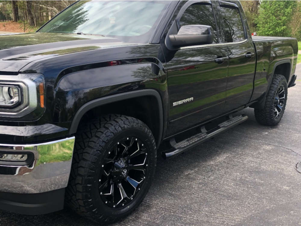 2018 GMC Sierra 1500 with 20x9 1 Fuel Assault and 33/12.5R20 Nitto ...