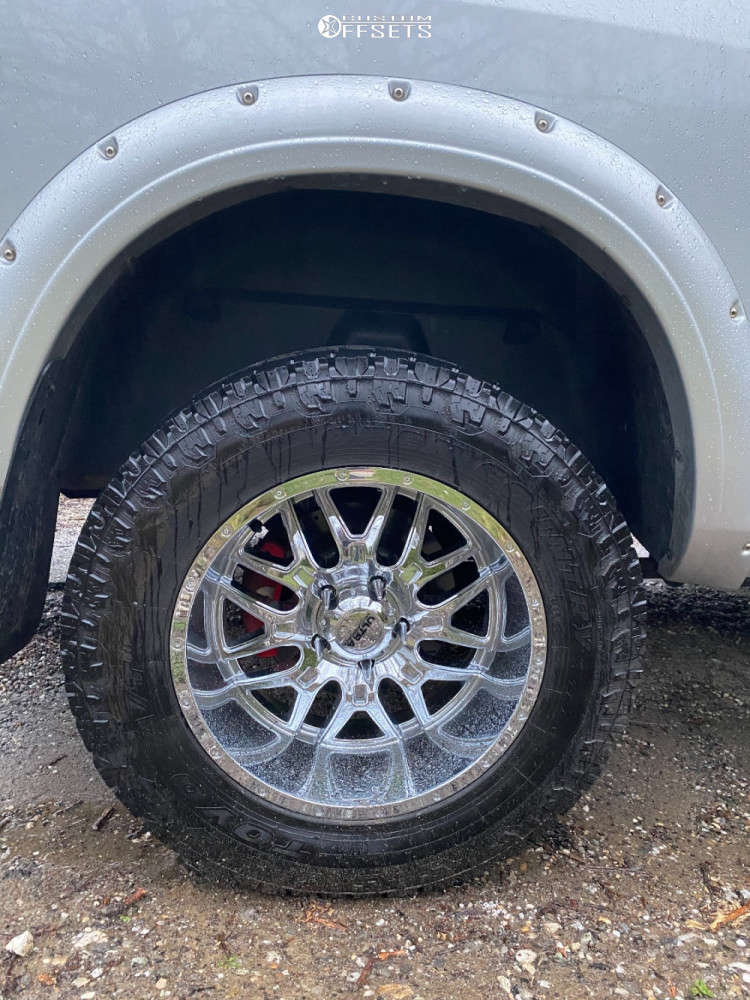 2013 Ram 1500 with 20x10 -25 Ultra Hunter 203 and 35/12.5R20 Toyo Tires ...