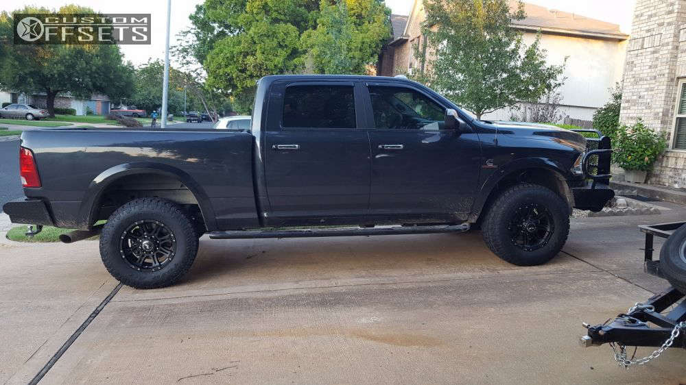 2016 Ram 2500 with 18x9 20 Raceline Raptor and 285/75R18 Toyo Tires ...