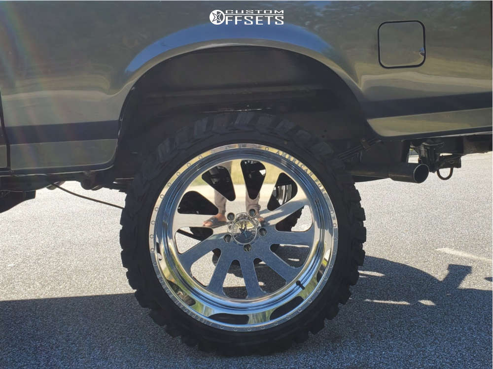 1990 Ford Bronco with 24x12 -44 American Force Burnout SS and 35/12 ...