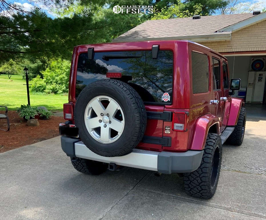 2011 Jeep Wrangler with 20x10 -19 Ballistic Rage and 33/12.5R20 Kenda ...