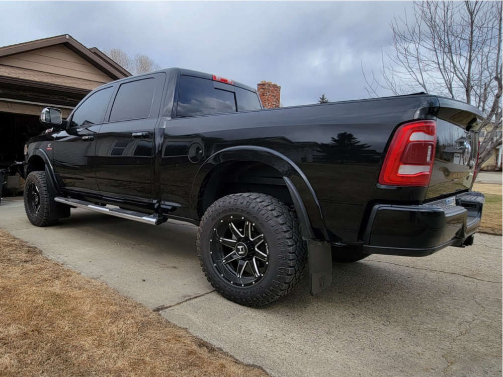2019 Ram 3500 with 20x10 -19 Hostile Alpha and 35/12.5R20 Goodyear All ...
