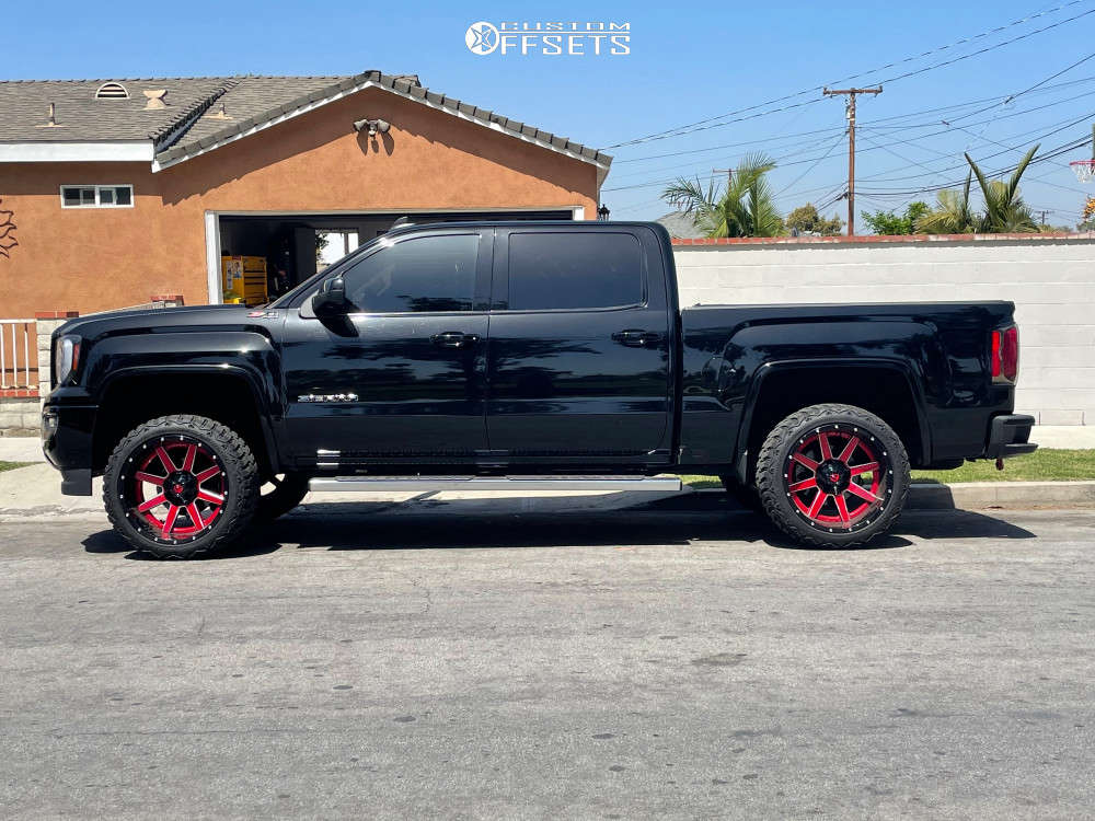 2018 GMC Sierra 1500 with 22x12 -44 Fuel Maverick and 33/12.5R22 RBP ...