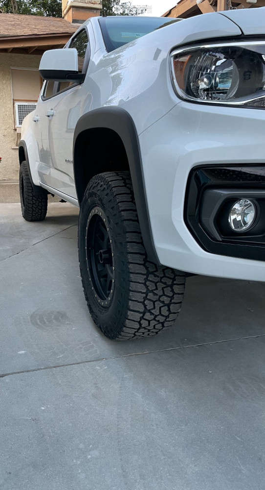 2021 Chevrolet Colorado with 17x8.5 0 Method Grid and 265/65R17 Falken ...
