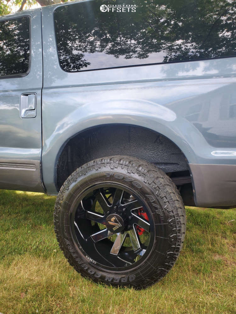 2001 Ford Excursion with 20x12 -51 ARKON OFF-ROAD Caesar and 35/12.5R20 ...