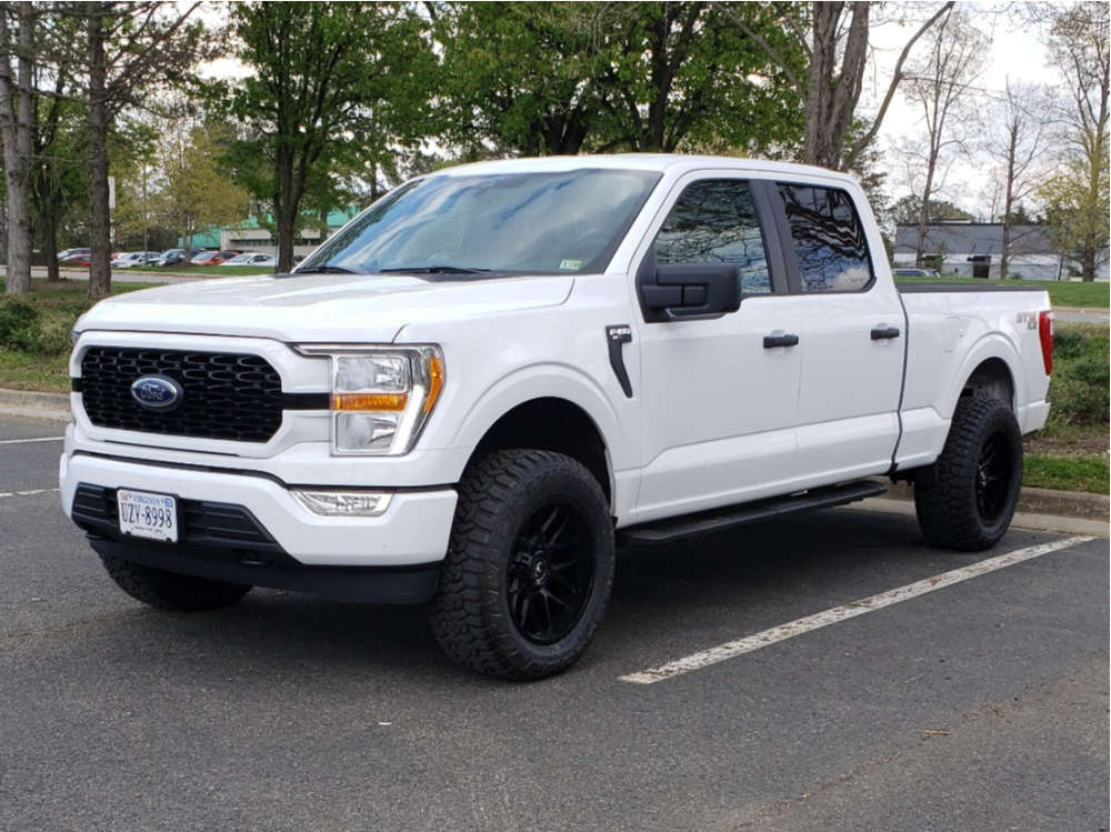 2021 Ford F-150 with 20x10 -25 Motiv Offroad Magnus 423b and 305/55R20 ...