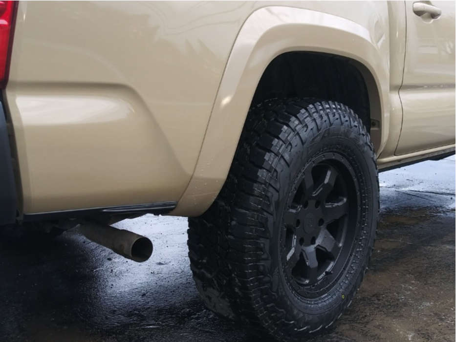 2017 Toyota Tacoma with 17x8.5 -12 Level 8 Slam and 32/10.5R17 Falken ...