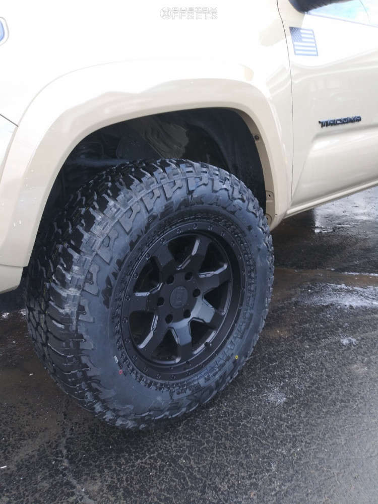 2017 Toyota Tacoma with 17x8.5 -12 Level 8 Slam and 32/10.5R17 Falken ...