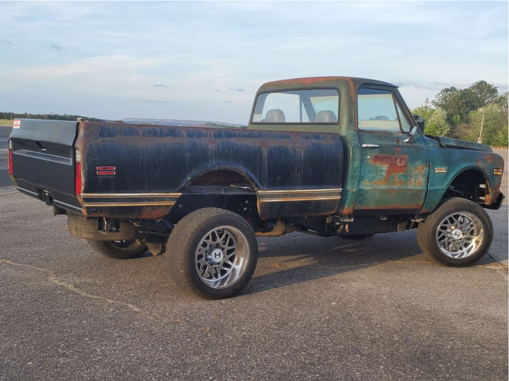 1967 GMC C15/C1500 Pickup with 20x12 -44 Hostile Sprocket and 33/12 ...