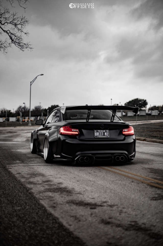 2017 BMW M2 with 19x10.5 0 MV Forged Performa MV2 and 265/30R19 Toyo ...