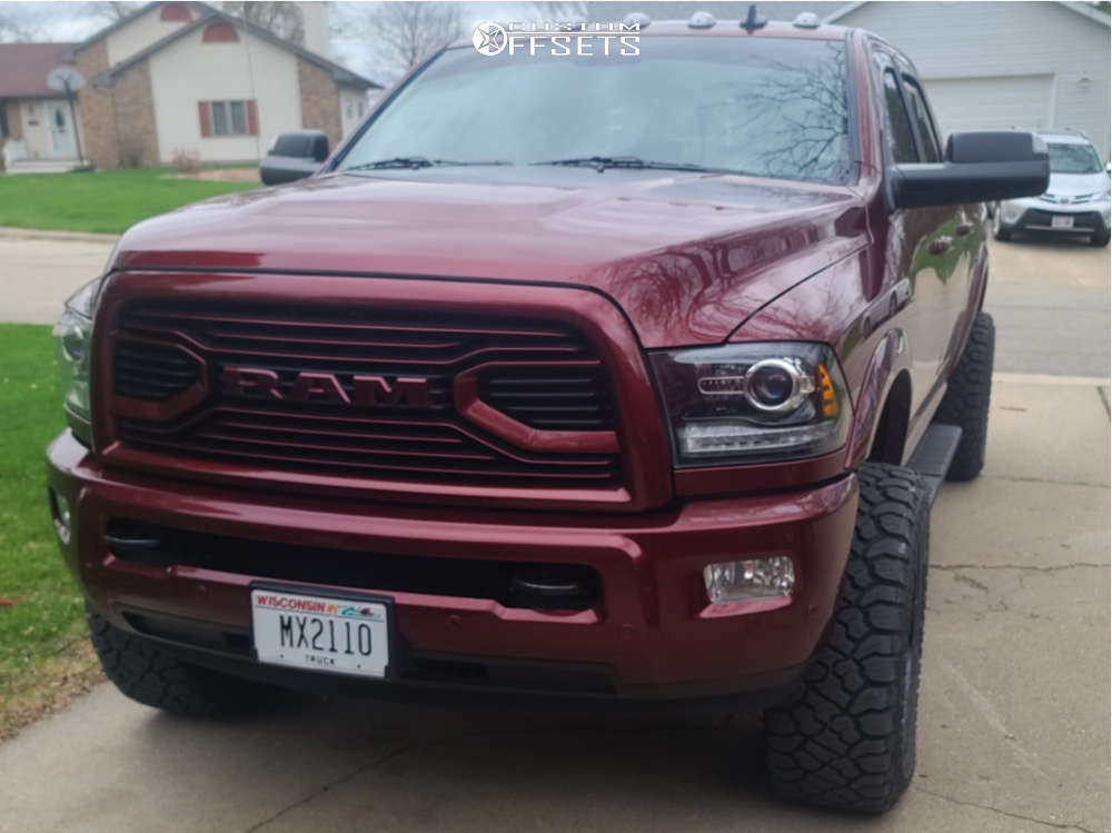 2018 Ram 3500 with 20x10 -24 Wicked Offroad W909 and 35/12.5R20 Kenda ...