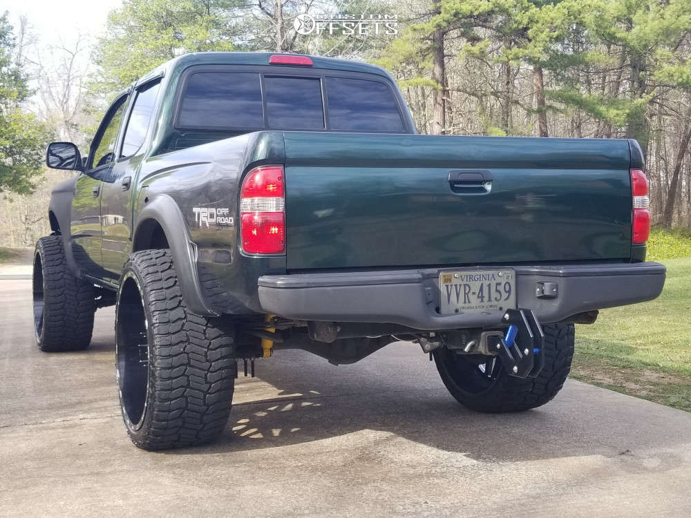 2001 Toyota Tacoma with 24x12 -44 TIS 548BM and 33/12.5R24 Radar ...