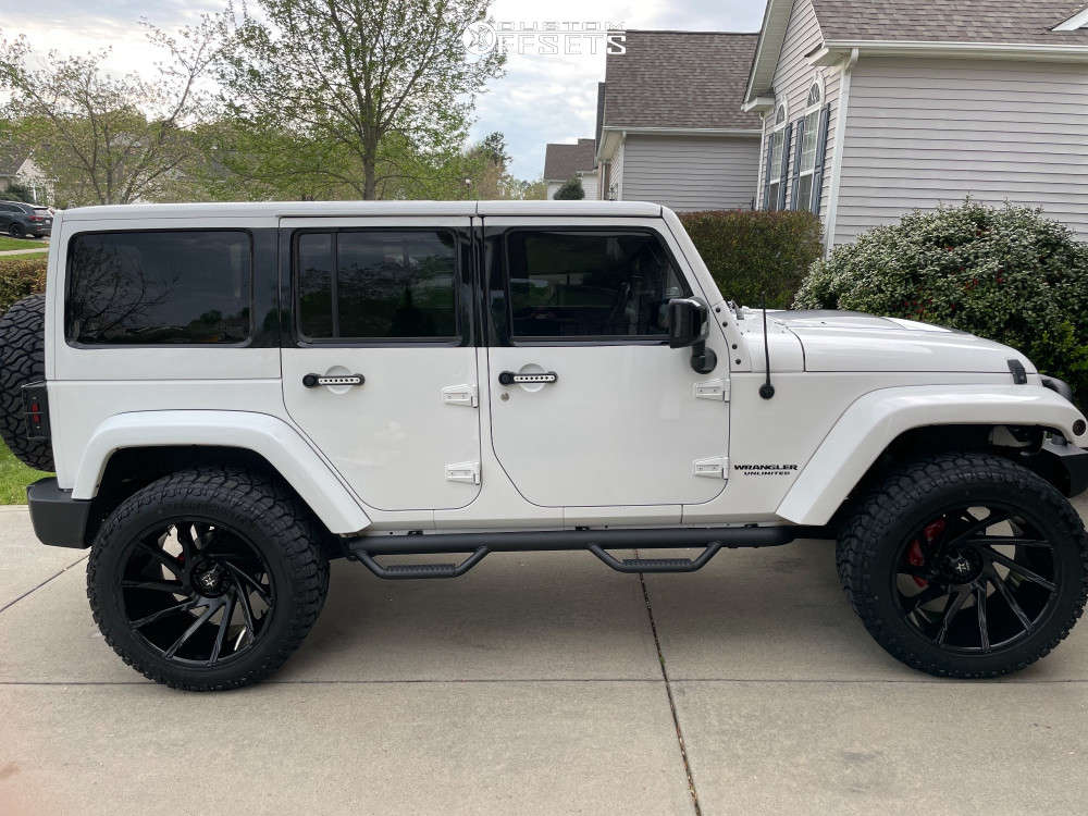 2015 Jeep Wrangler JK with 22x12 -44 RBP 77r and 35/12.5R22 Venom Power ...