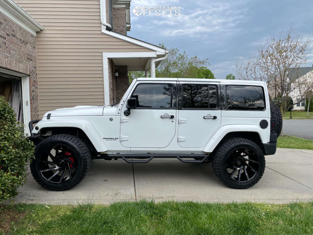 2015 Jeep Wrangler JK with 22x12 -44 RBP 77r and 35/12.5R22 Venom Power ...