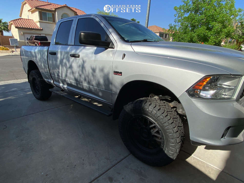 2013 Ram 1500 with 20x9 18 KMC KM535 and 35/12.5R20 Nitto Ridge ...