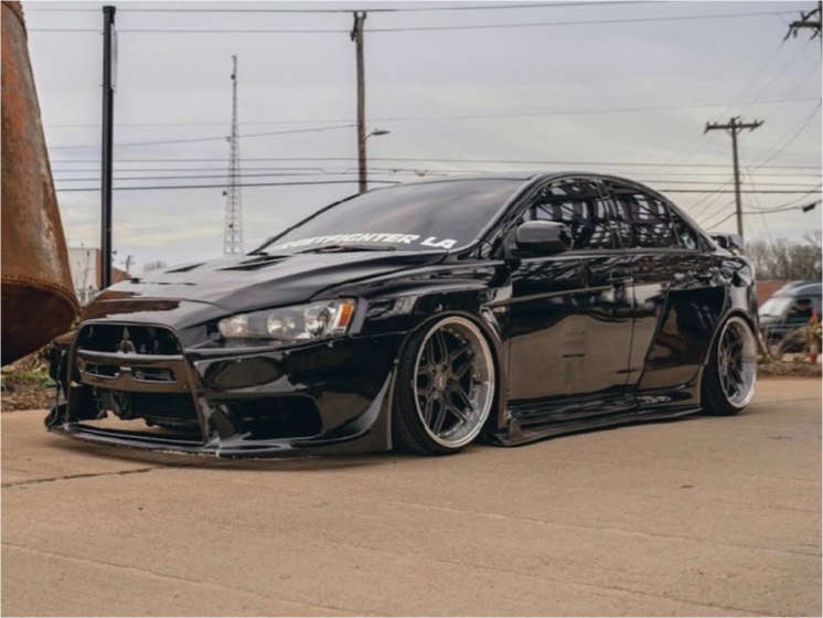 Custom Mitsubishi Lancer Black