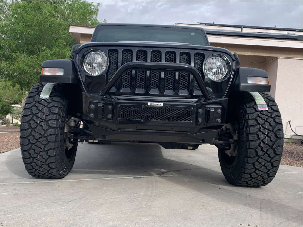 2021 Jeep Wrangler with 20x12 -52 Method Mr605 and 35/12.5R20 Kenda ...