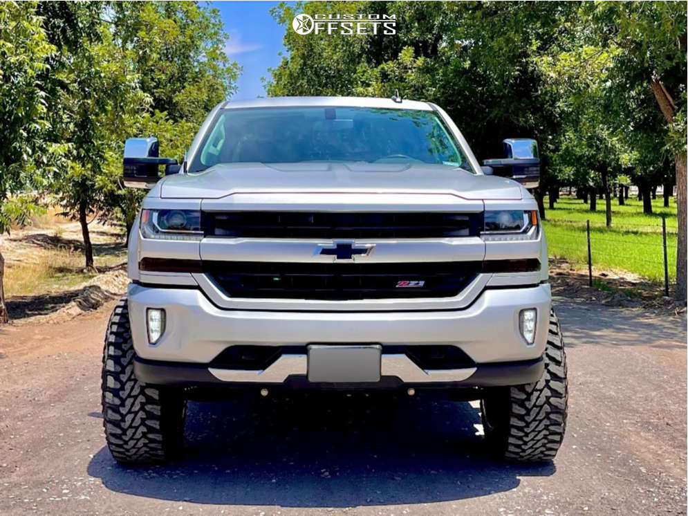 2016 Chevrolet Silverado 1500 with 20x12 -44 TIS 544C and 35/12.5R20 ...