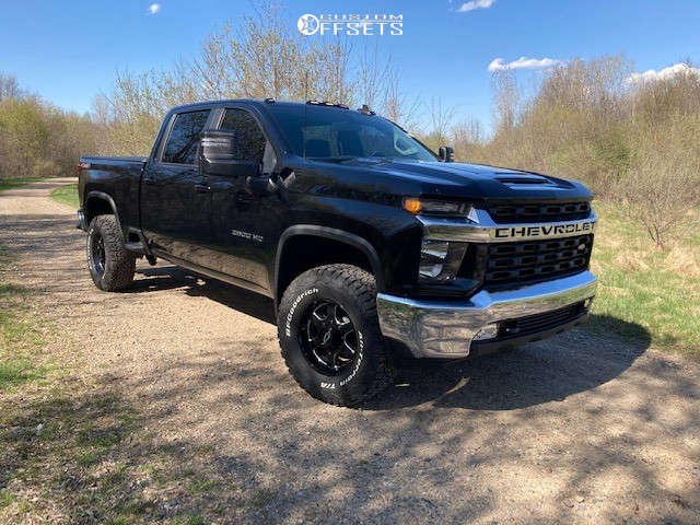 2020 Chevrolet Silverado 2500 HD with 18x9 19 American Racing Patrol ...