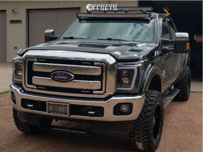2016 Ford F-250 Super Duty with 20x10 -22 TIS 544MB and 35/12.5R20 ...