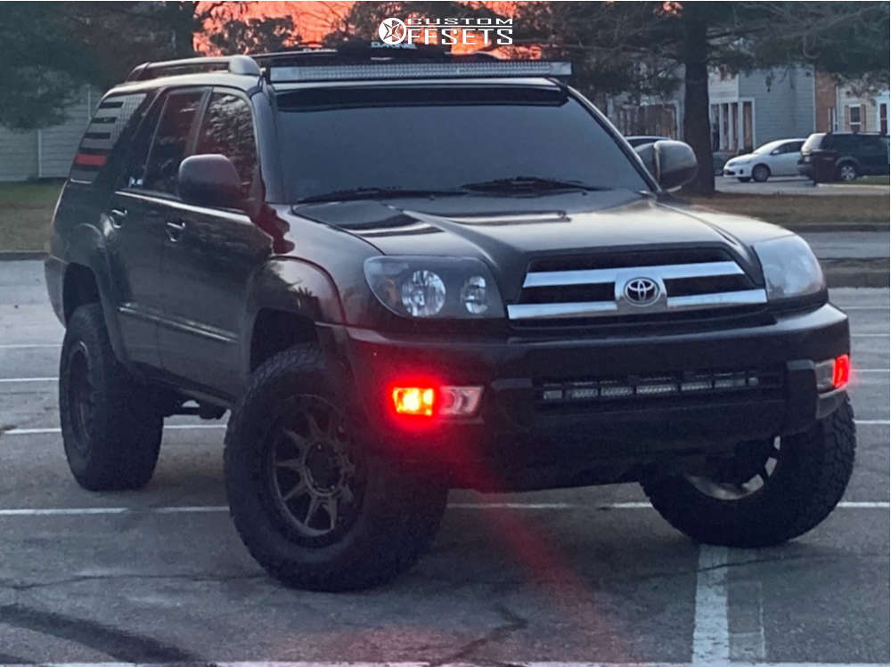 2005 Toyota 4Runner with 18x11.5 0 American Racing Ar202 and 33/11.5R18 ...