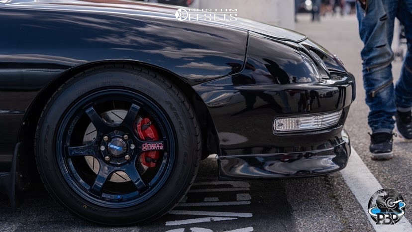 2001 Acura Integra with 15x8 35 Gram Lights 57dr and 205/50R15 Nitto ...