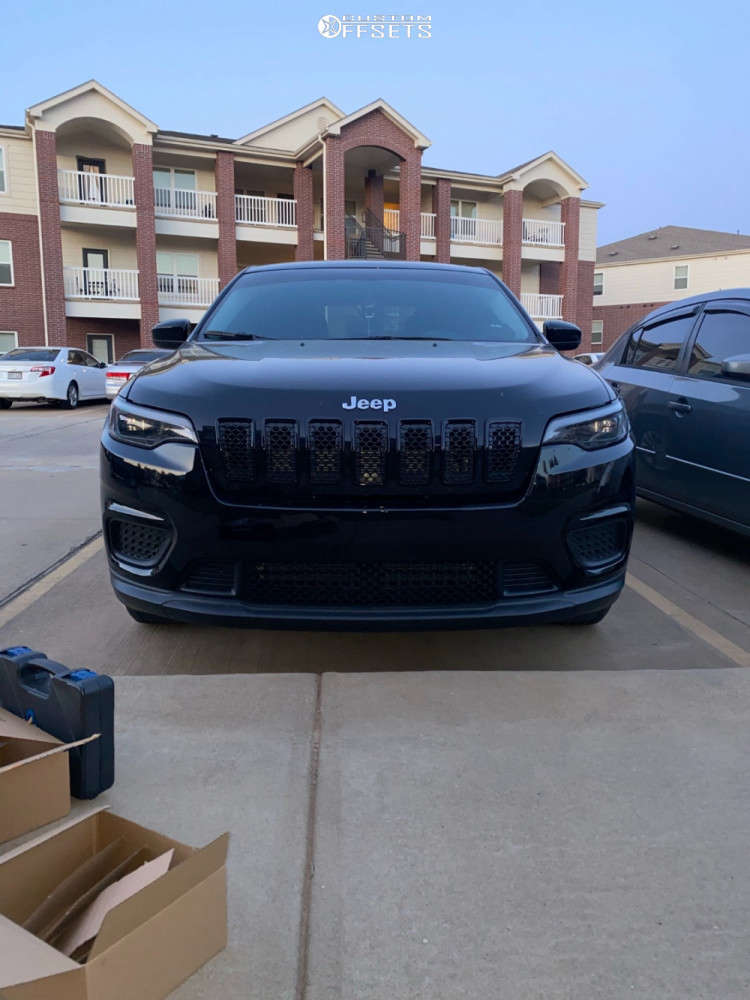 2020 Jeep Cherokee with 17x7.5 35 RTX Contour and 225/60R17 Firestone ...