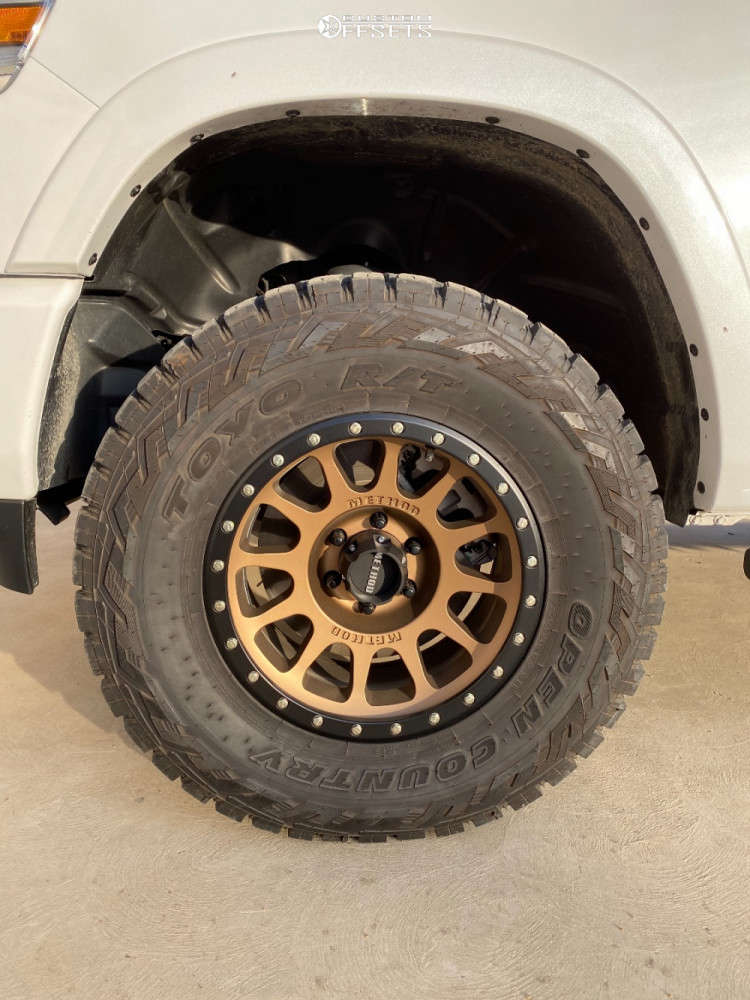 2020 Ram 1500 with 18x9 -12 Method Nv and 35/12.5R18 Toyo Tires Open ...