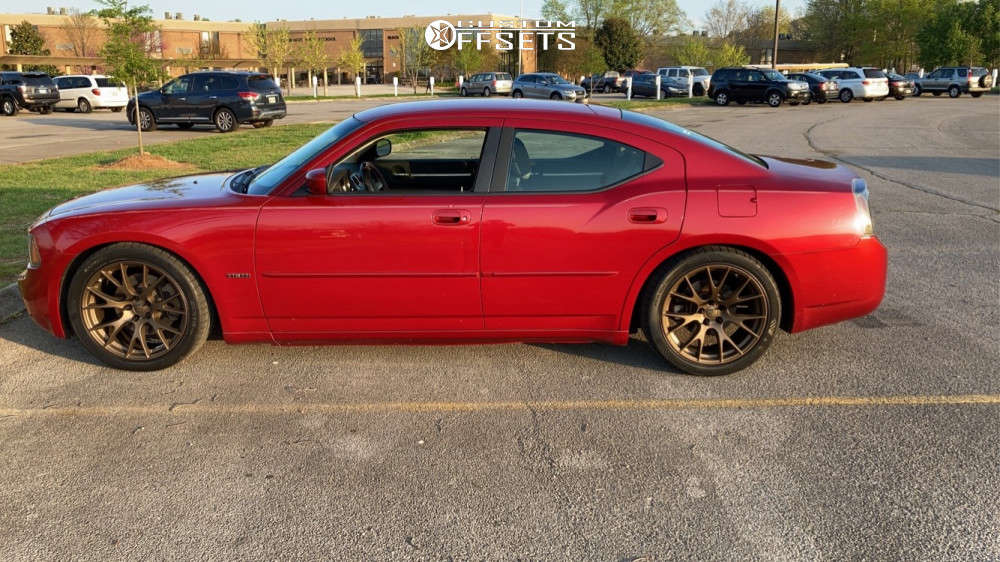 2008 Dodge Charger with 20x9 18 4Play Dg15 and 275/40R20 Kumho Ecsta ...