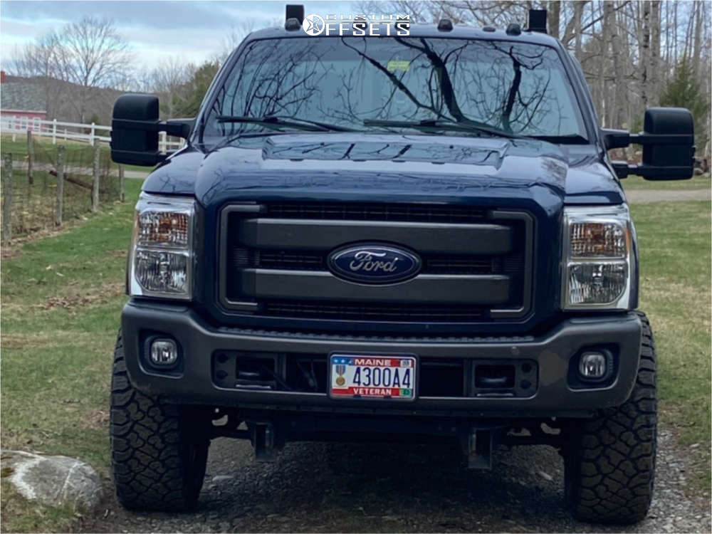 2015 Ford F-250 Super Duty with 20x9 -12 Raceline Assault and 35/12 ...