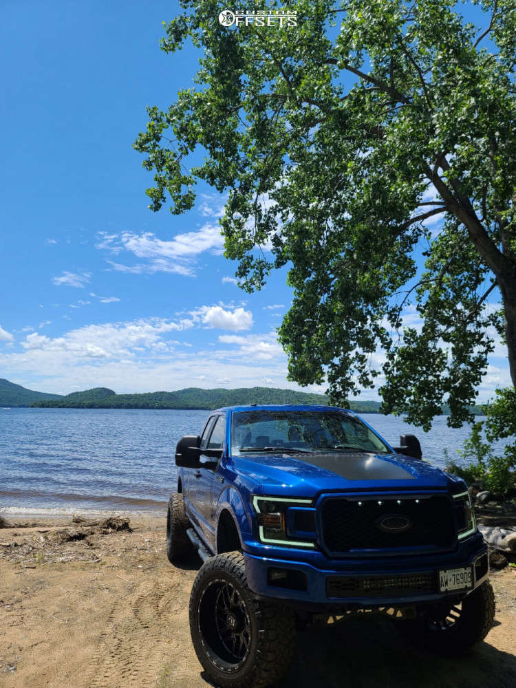 2018 Ford F-150 with 22x12 -44 TIS 544BM and 37/12.5R22 Nitto Ridge ...