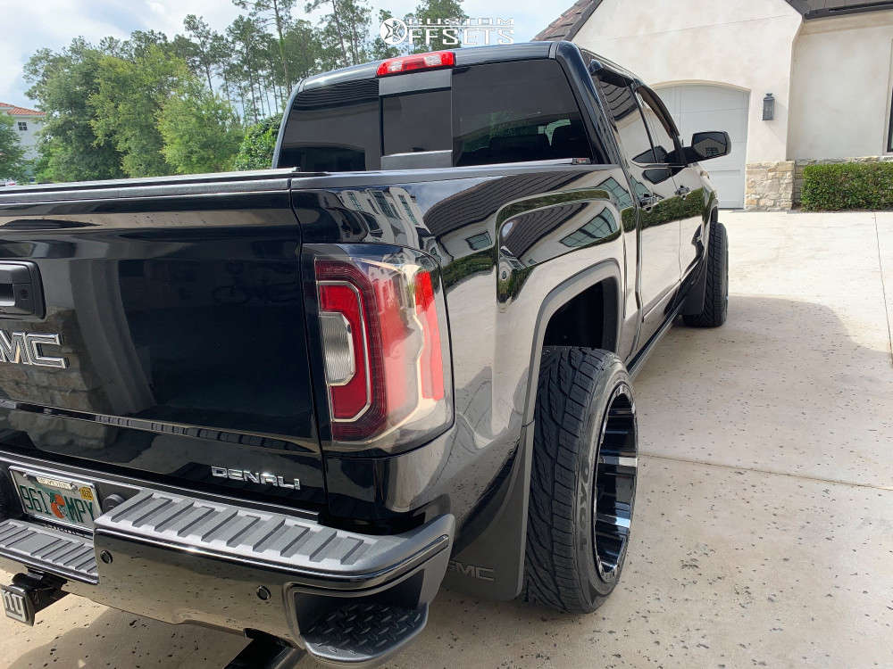 2018 GMC Sierra 1500 with 22x12 -44 RBP 94R and 285/45R22 Toyo Tires ...