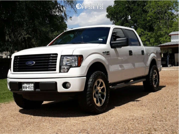 2014 Ford F-150 with 20x9 18 American Outlaw Ranger and 35/12.5R20 Fuel ...