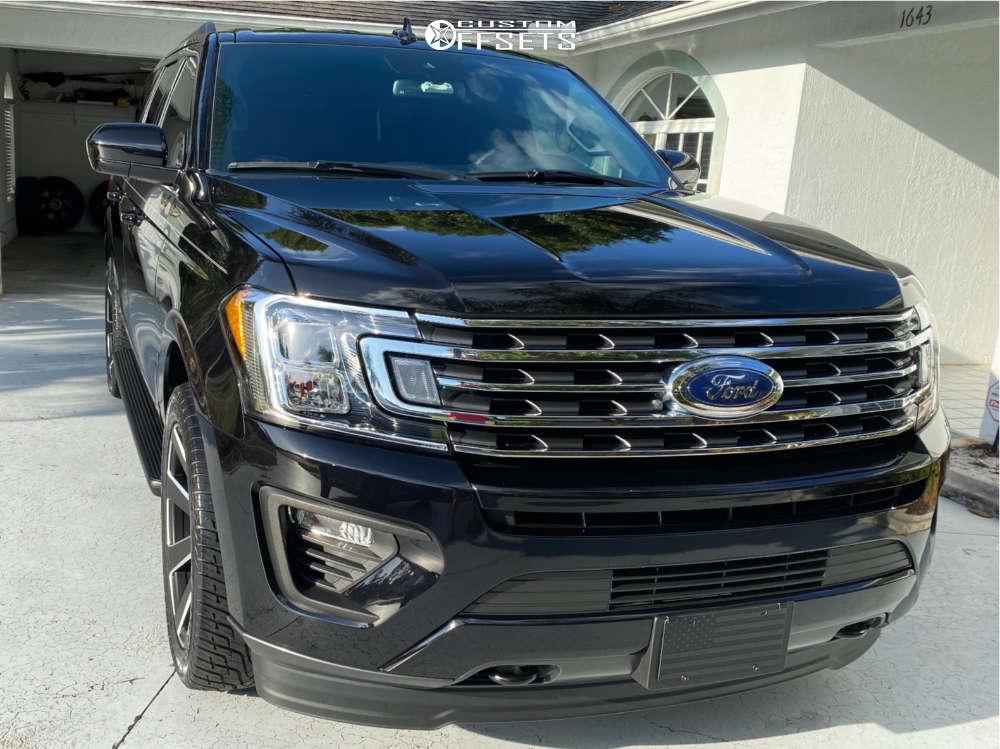 2020 Ford Expedition with 22x9.5 30 DUB 8 Ball and 305/45R22 Hankook ...
