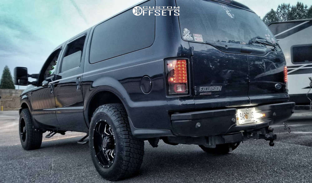 2002 Ford Excursion with 20x10 -24 Wicked Offroad W909 and 35/11.5R20 ...