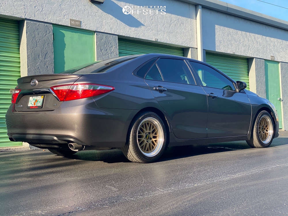 2017 Toyota Camry with 17x8.5 30 JNC 005 and 235/45R17 Leao Lead and ...