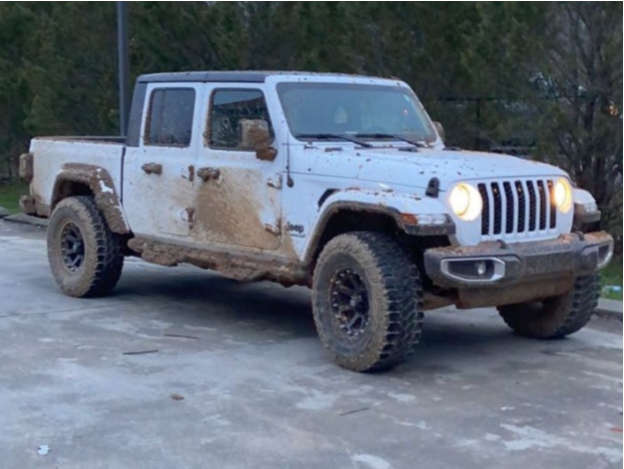 2020 Jeep Gladiator with 17x9 XD Addict and 35/12.5R17 Americus Rugged ...