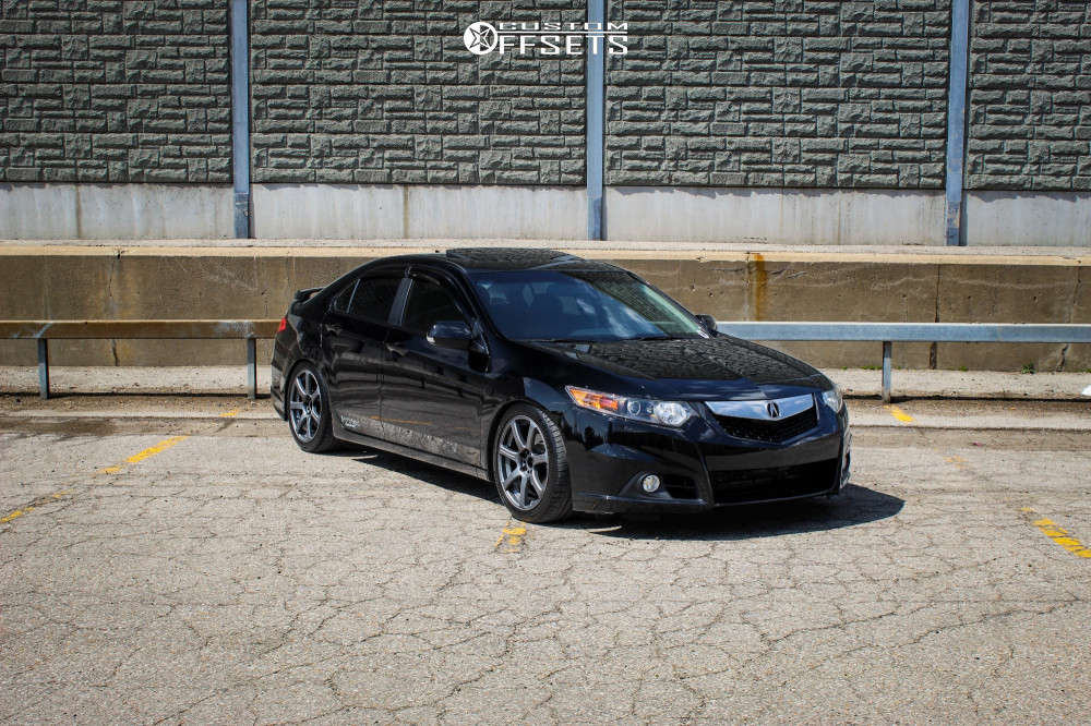 2013 Acura TSX with 18x8.5 32 Work Emotion Xt7 and 245/40R18 Michelin ...